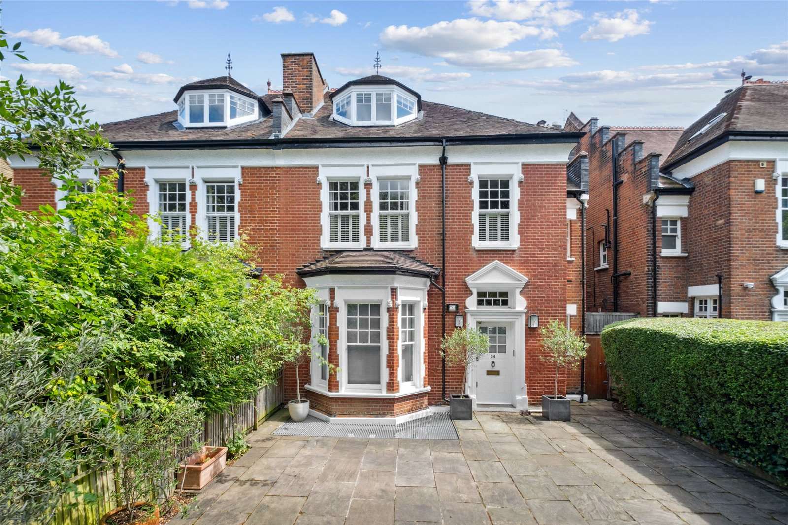 Dukes Avenue, Chiswick, London, W4 2AF | Property for sale | Savills