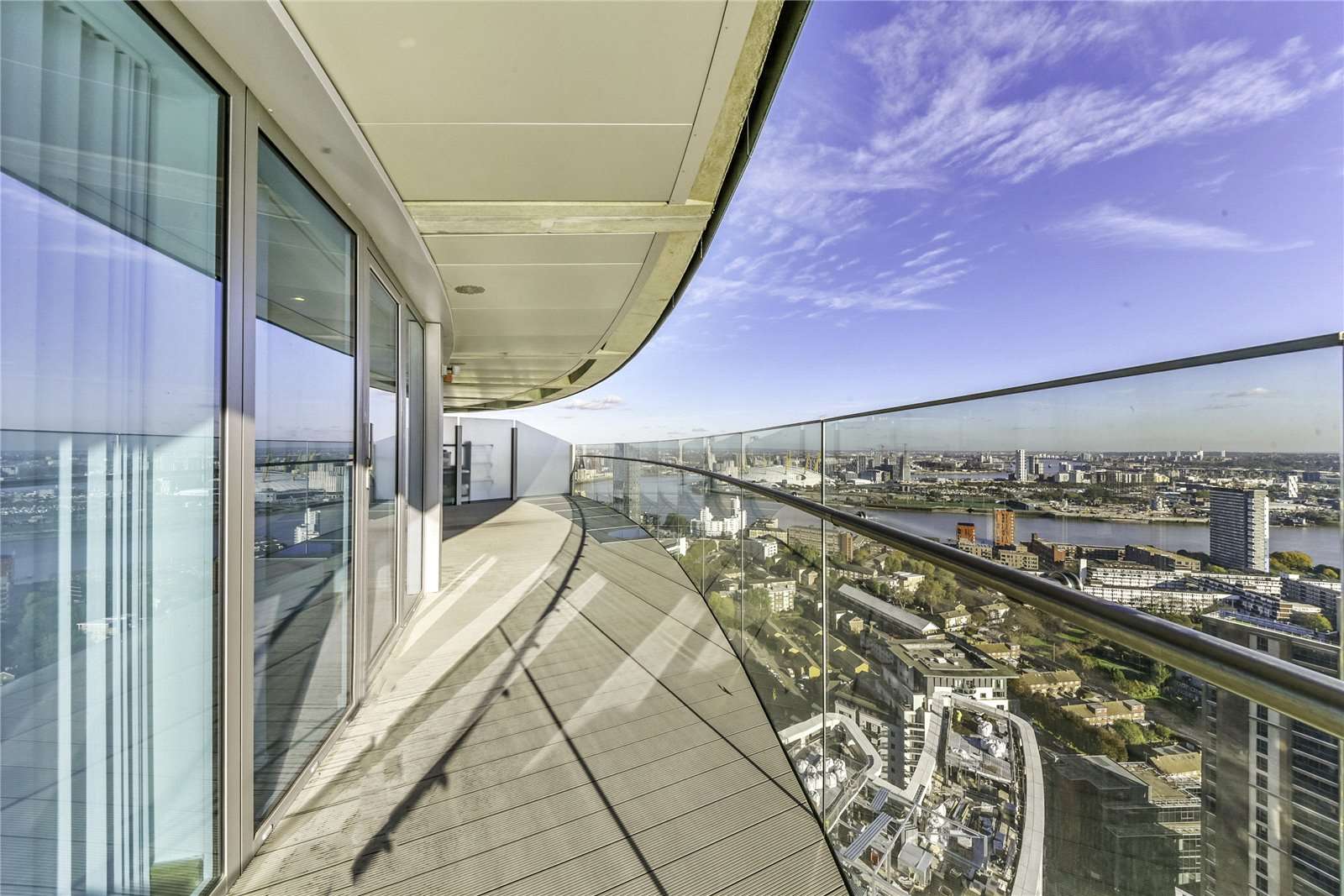 Arena Tower, 25 Crossharbour Plaza, London, E14 9UE | Eigentum zum ...