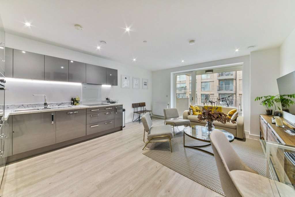 Thomas Road, London, E14 7YX | Property to rent | Savills