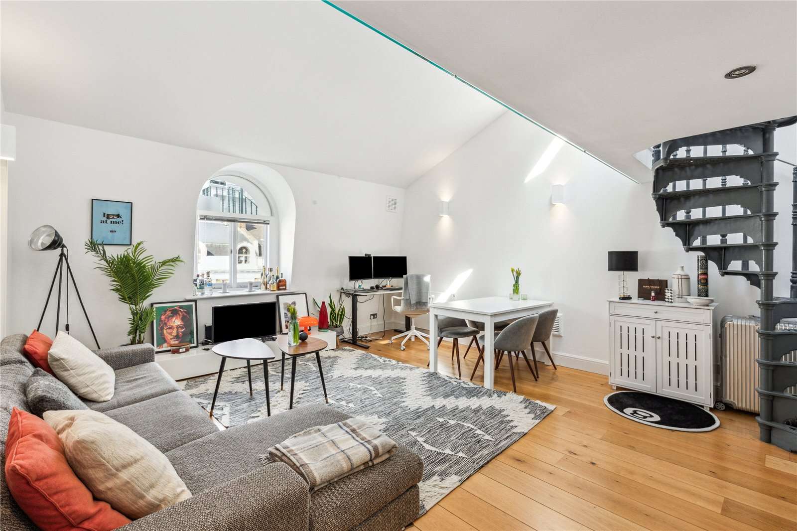 Penywern Road, London, SW5 9TT | Property for sale | Savills