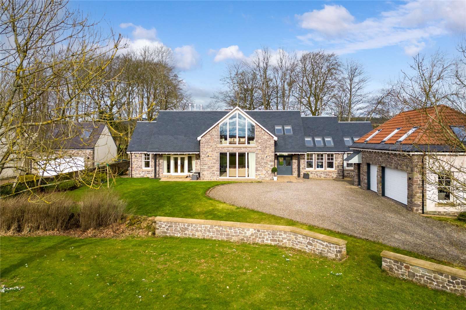 The Lodge, Burnbrae, Kinross, KY13 0NN | Property for sale | Savills
