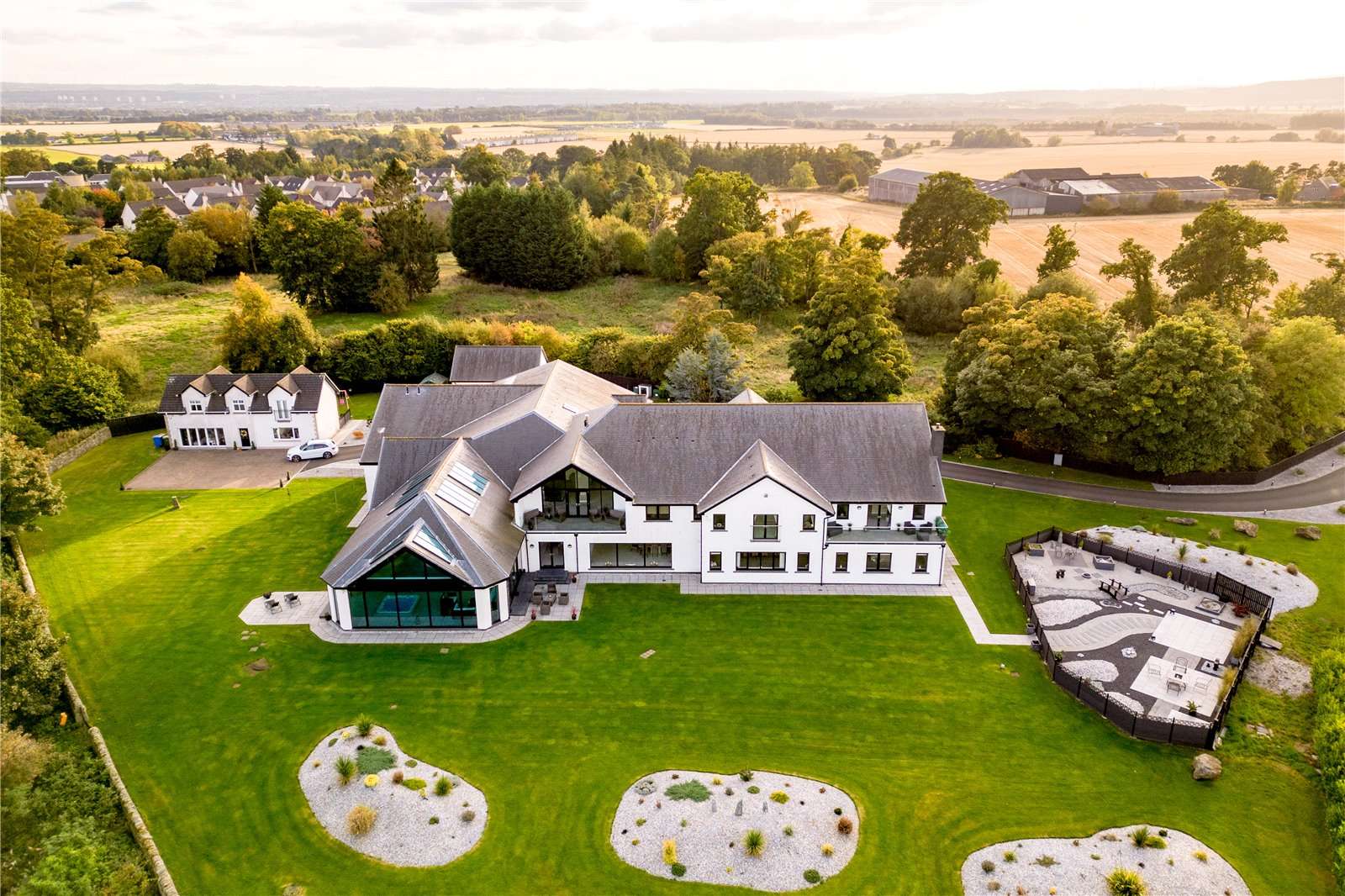 Brackenber House, Airth, Falkirk, Stirlingshire, FK2 8JG | Property for ...