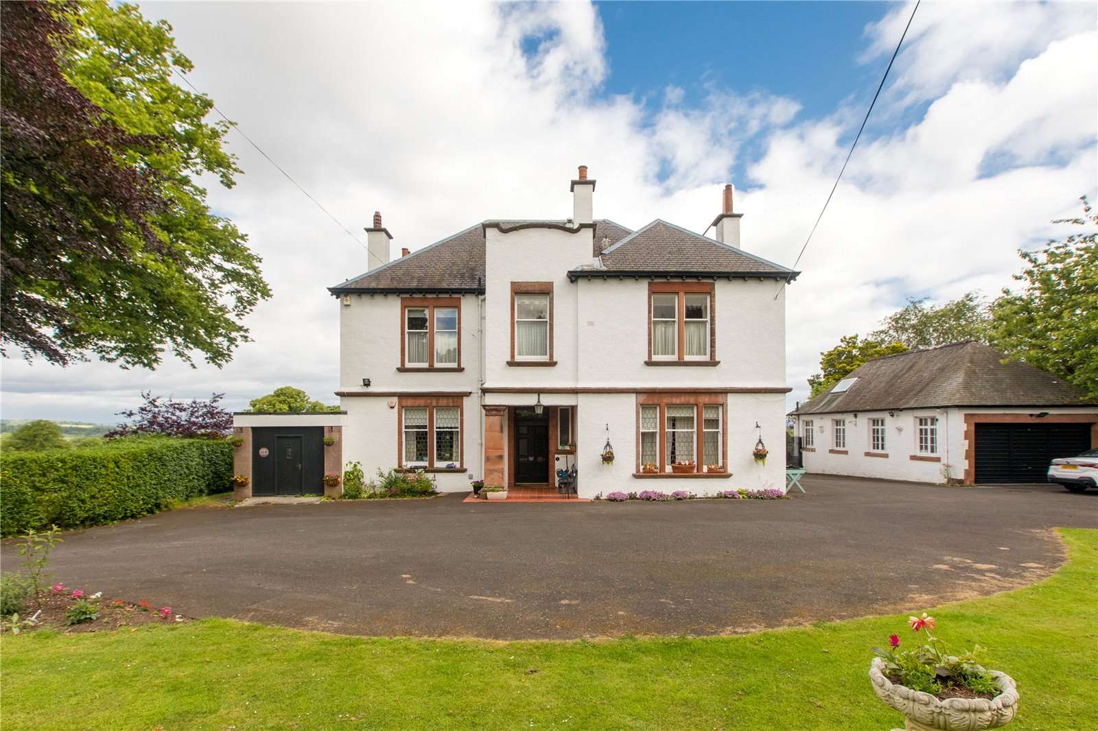 Barnton Avenue, Barnton, Edinburgh, EH4 6JL | Property for sale | Savills