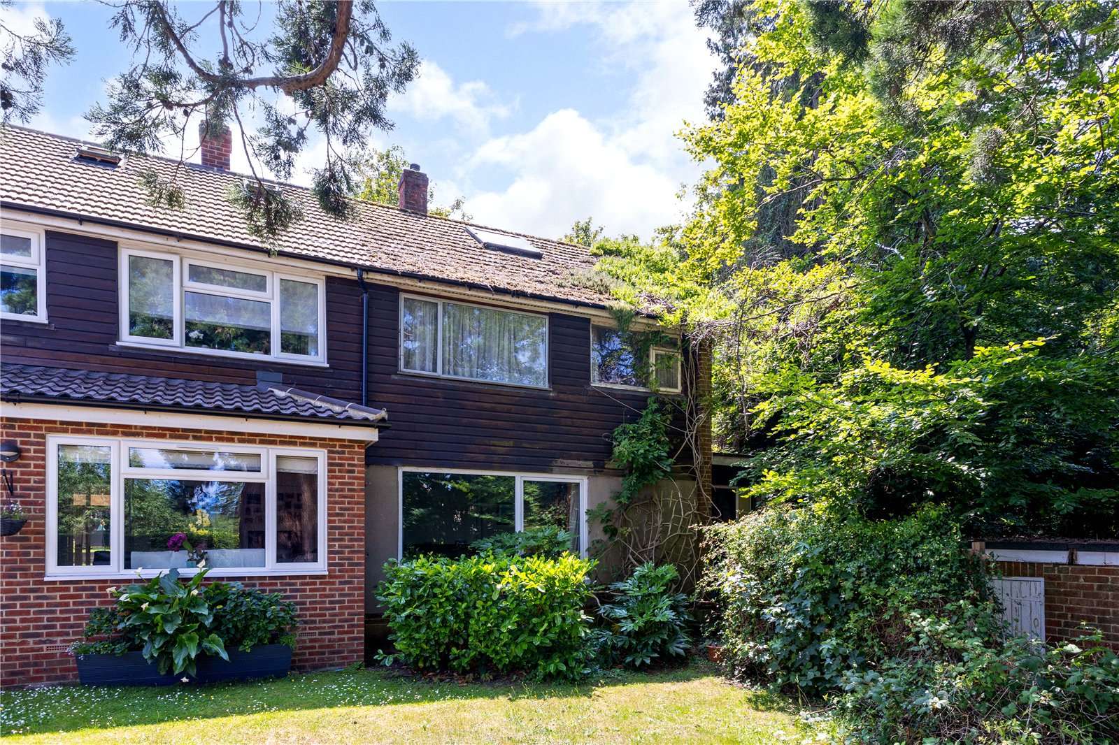 Parkgate Road, Reigate, Surrey, RH2 7JD | Property for sale | Savills