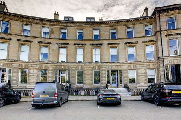 Savills | Property for sale in Dumbreck, City of Glasgow