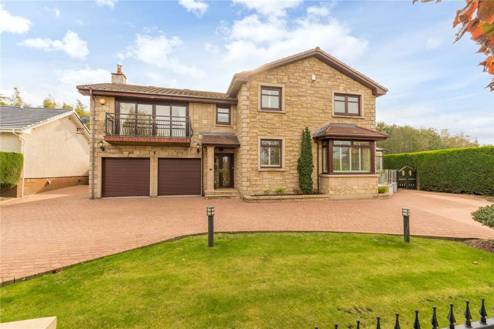 Goremire Road, Carluke, South Lanarkshire, ML8 4PQ Propiedad en venta ...
