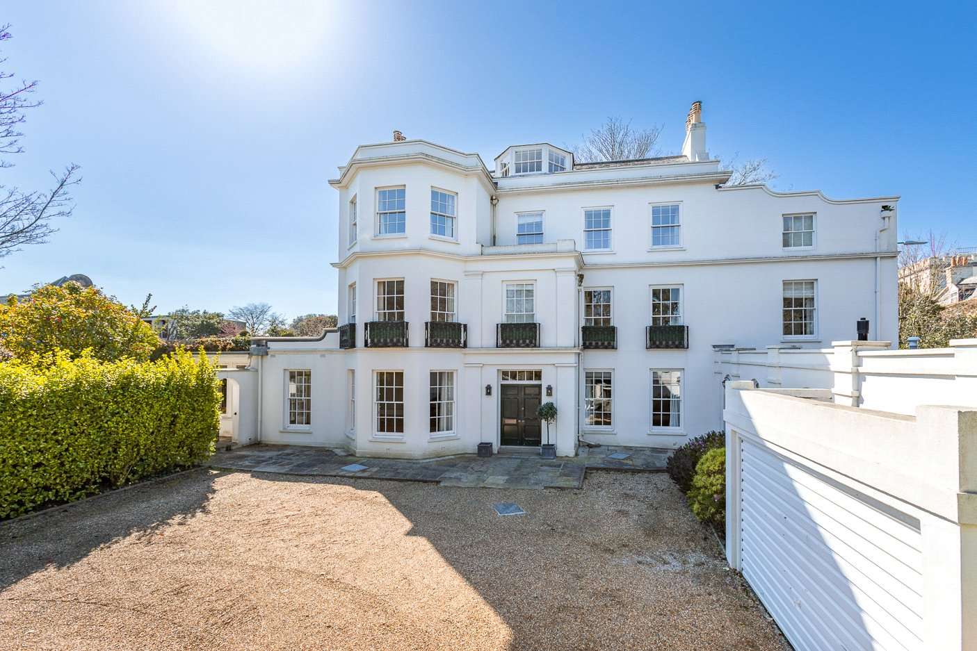 Brockhurst, The Grange, St Peter Port, GY1 1RQ | Property for sale ...