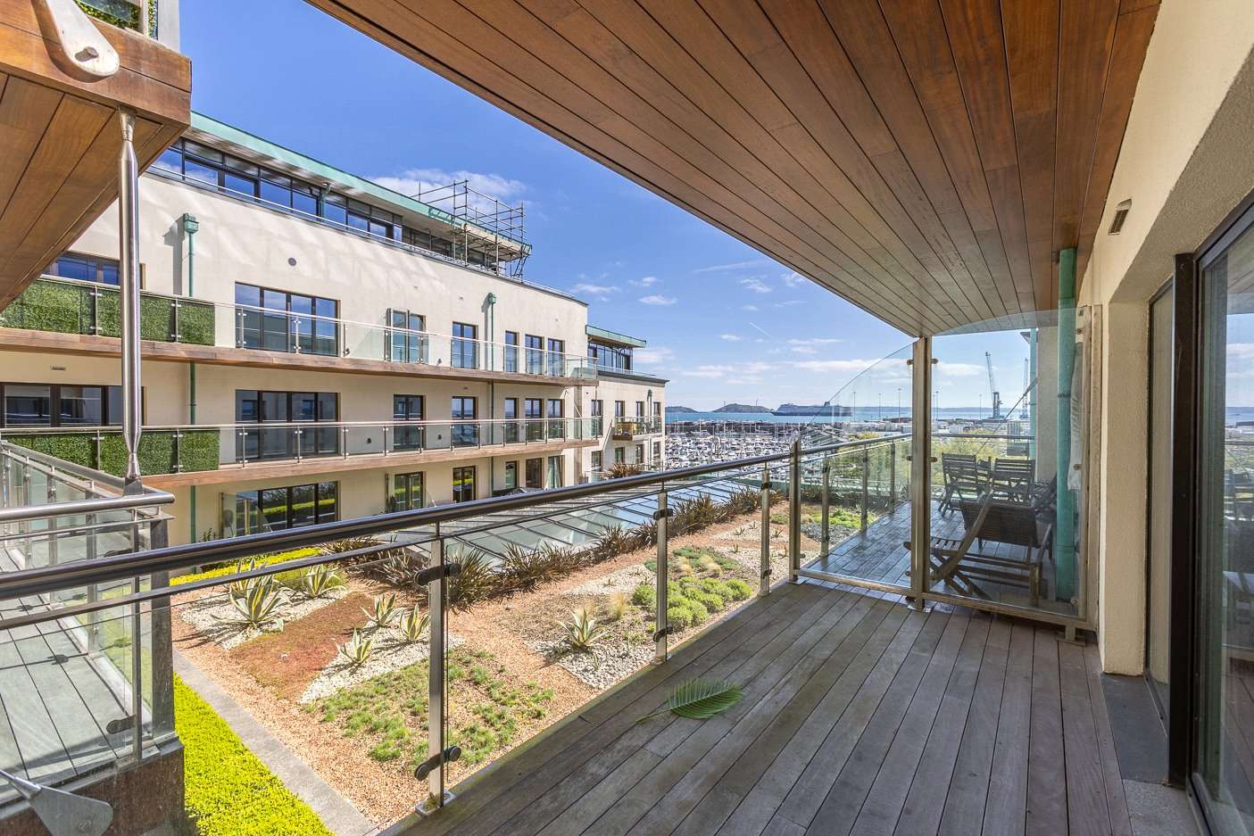 Apartment 9 Roustel House, Royal Terrace, Glategny Esplanade, St Peter ...