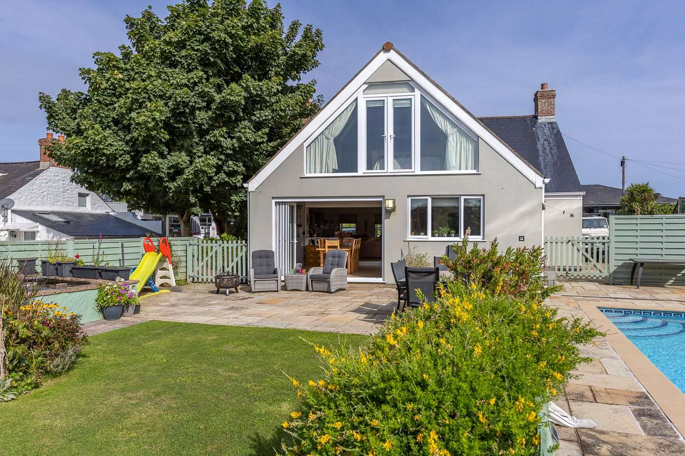 Mullbury Cottage, Forest Road, St Martin, GY4 6UJ | Property for sale ...