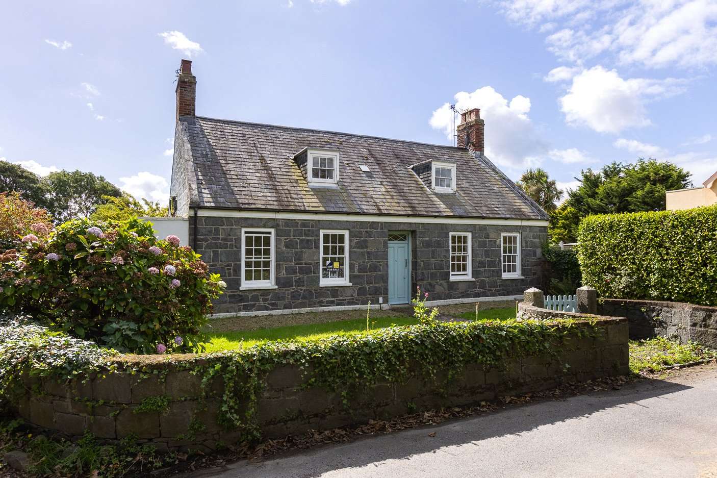 Albion Place, Baubigny Road, St Sampson, GY2 4YE | Property for sale ...