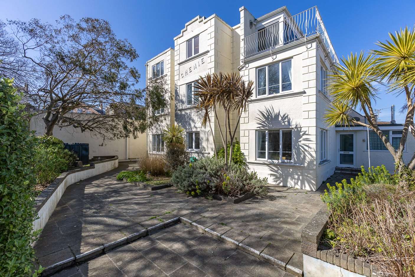 Chenie, Clifton, St Peter Port, GY1 2PH | Property for sale | Savills