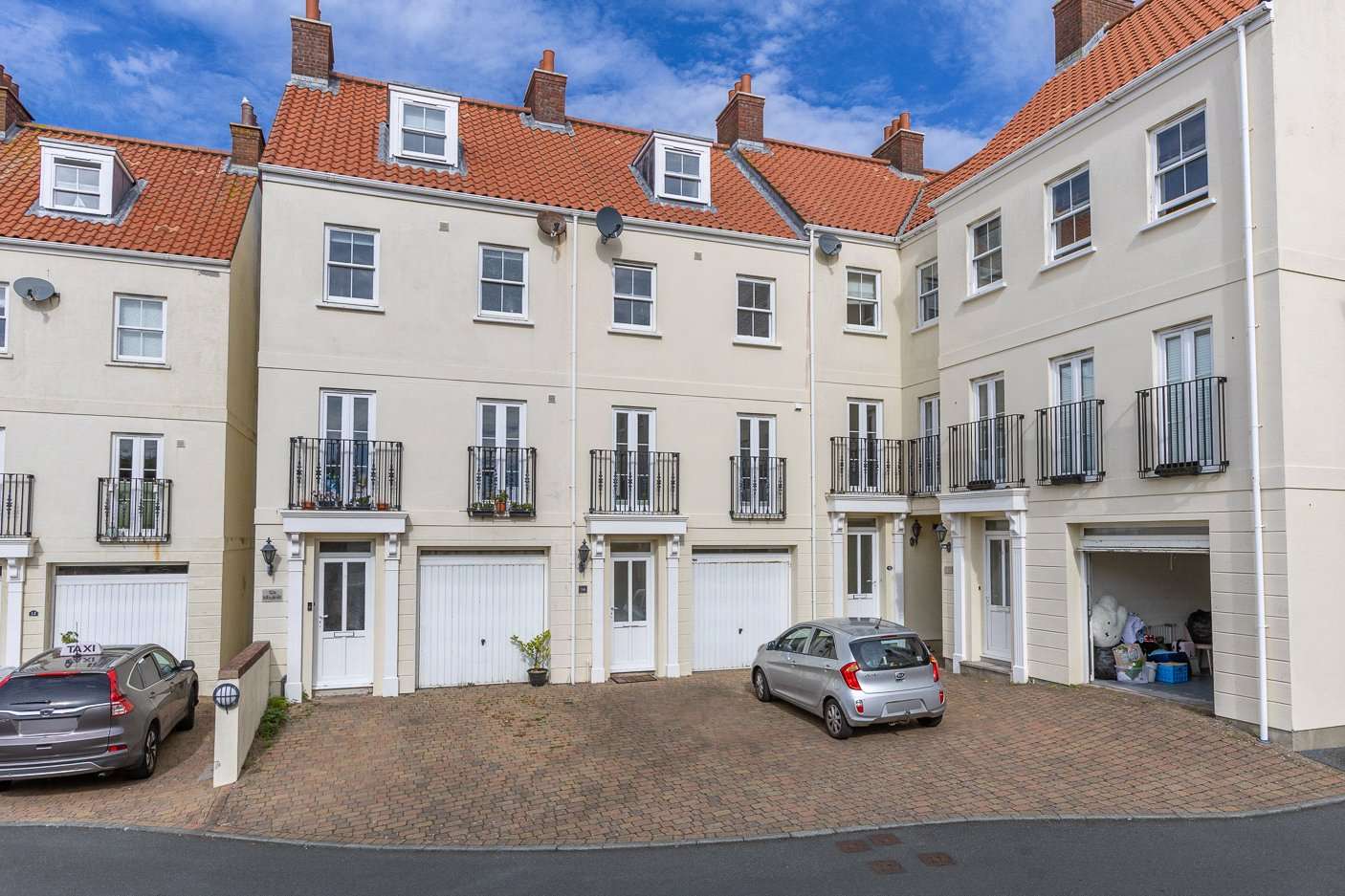 14 Domaine de Beauport, Hauteville, St Peter Port, GY1 1DL | Property ...