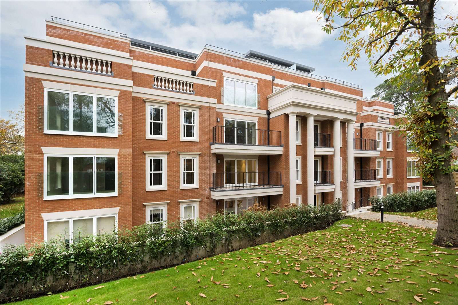 Lincoln Court, Gower Road, Weybridge, Surrey, KT13 0PH | New Homes ...