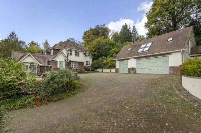 Medstead Road, Beech, Alton, Hampshire, GU34 4AF | Property to rent ...