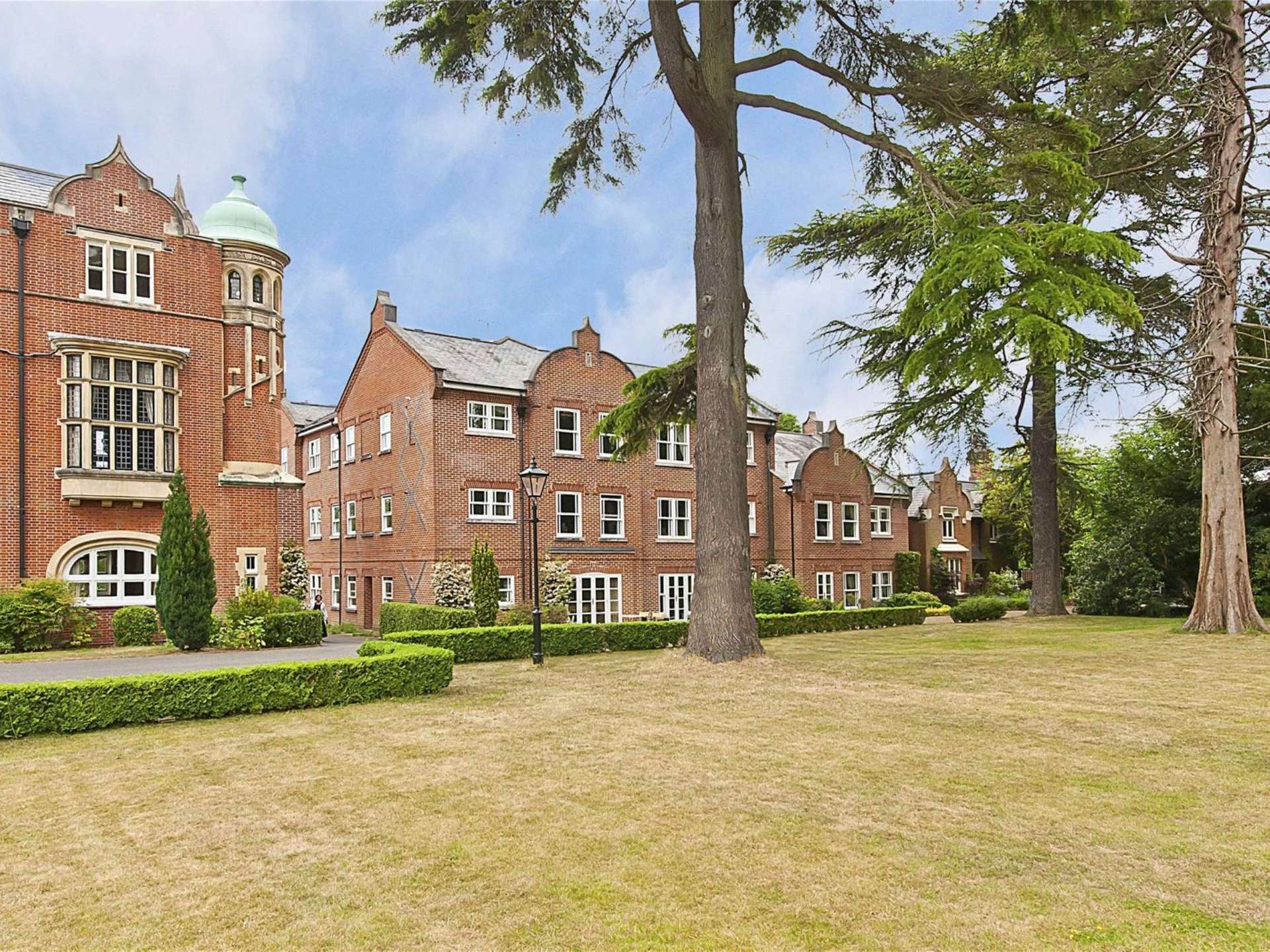 Pengilly House, Horseshoe Lane East, Guildford, GU1 2QN | Property to ...