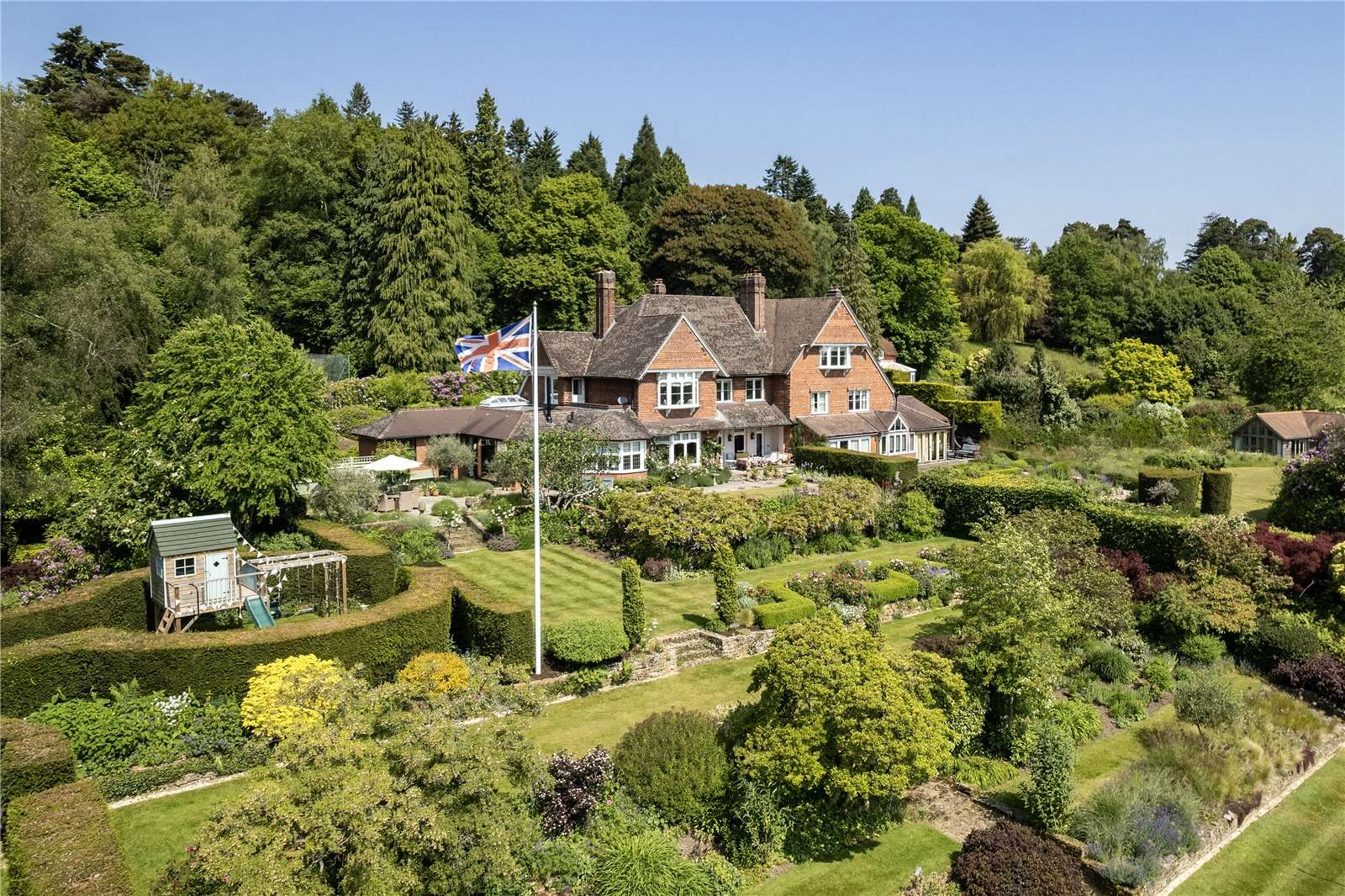 Property for sale in Guildford, Surrey | Savills
