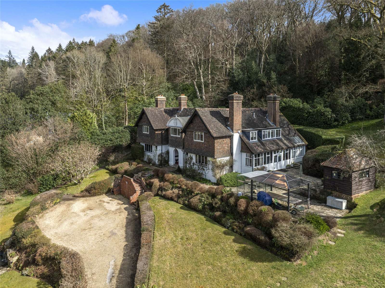 Hindhead Road, Haslemere, Surrey, GU27 1LP | Property for sale | Savills