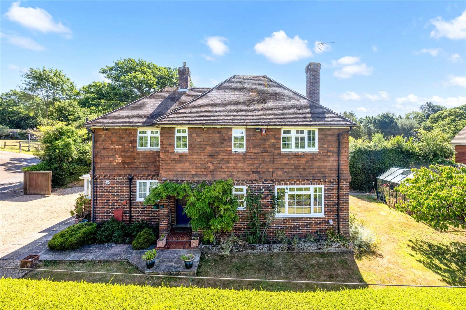Petworth Road, Chiddingfold, Godalming, Surrey, GU8 4UJ | Property for ...