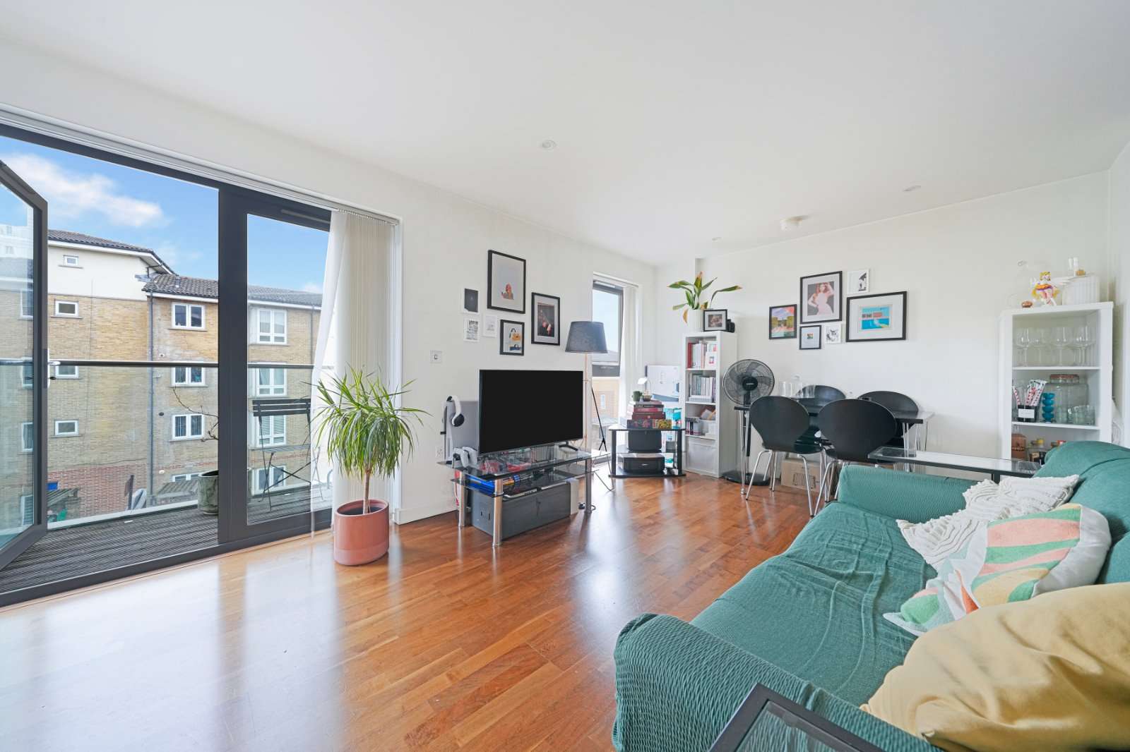 Property to rent in Hackney, London | Savills