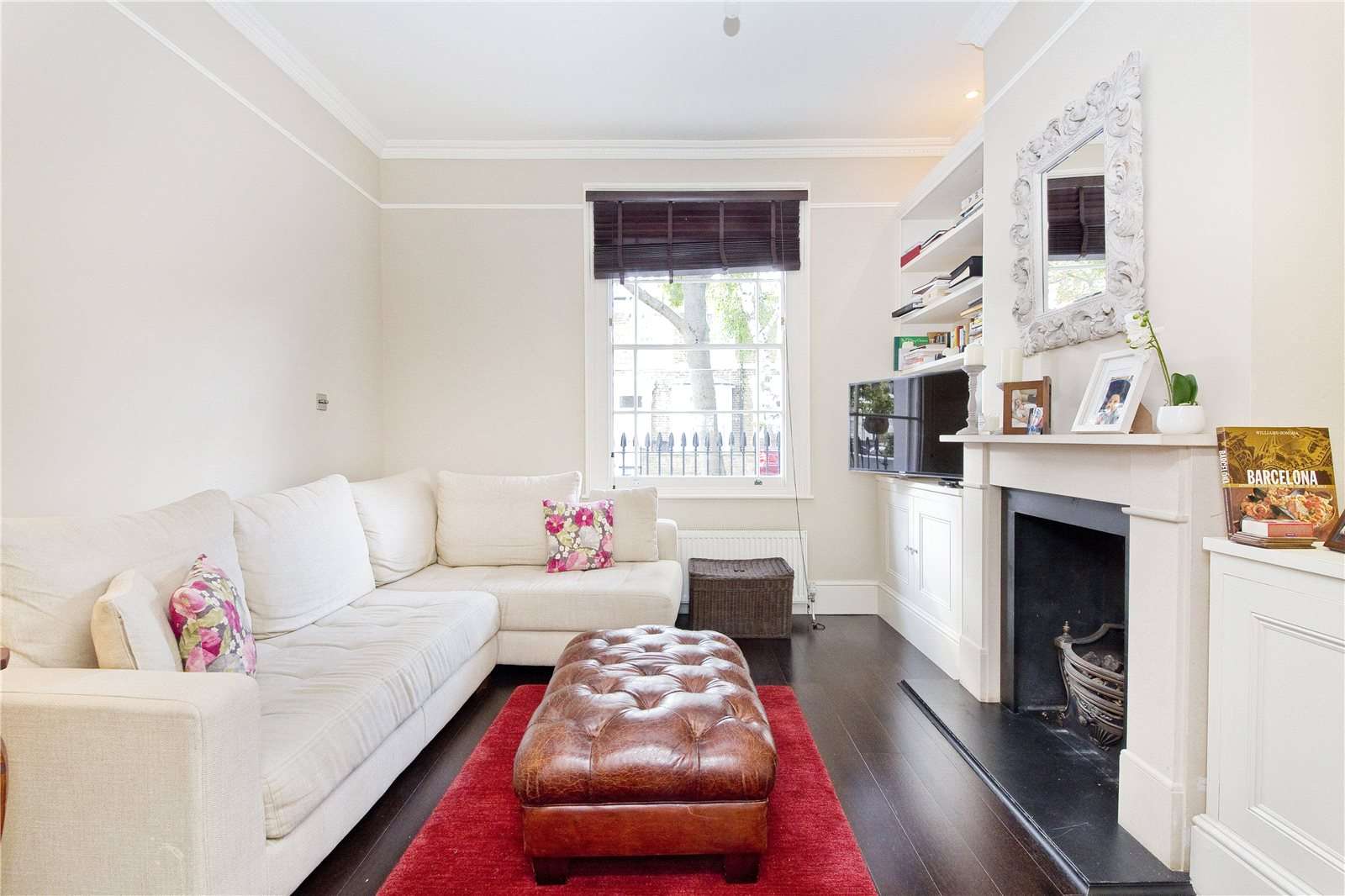 Property to rent in UK | Savills