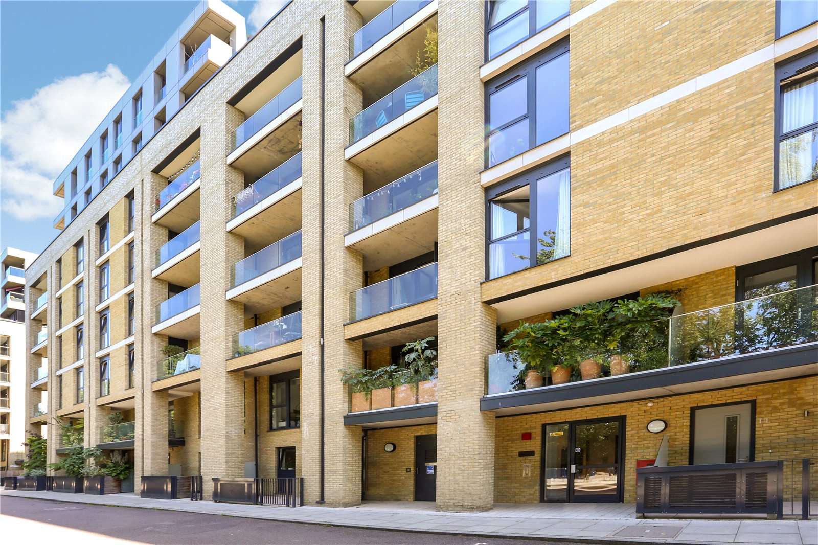 Goldsmiths Row, London, E2 8GL | Property for sale | Savills