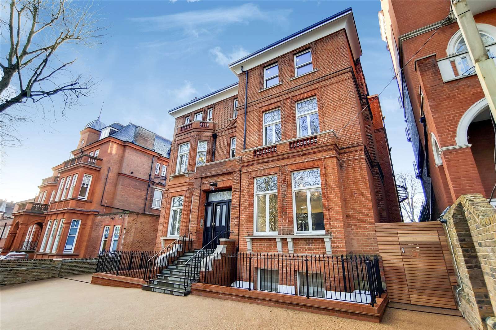 Flats for sale in Finchley Road & Frognal Station, London | Savills