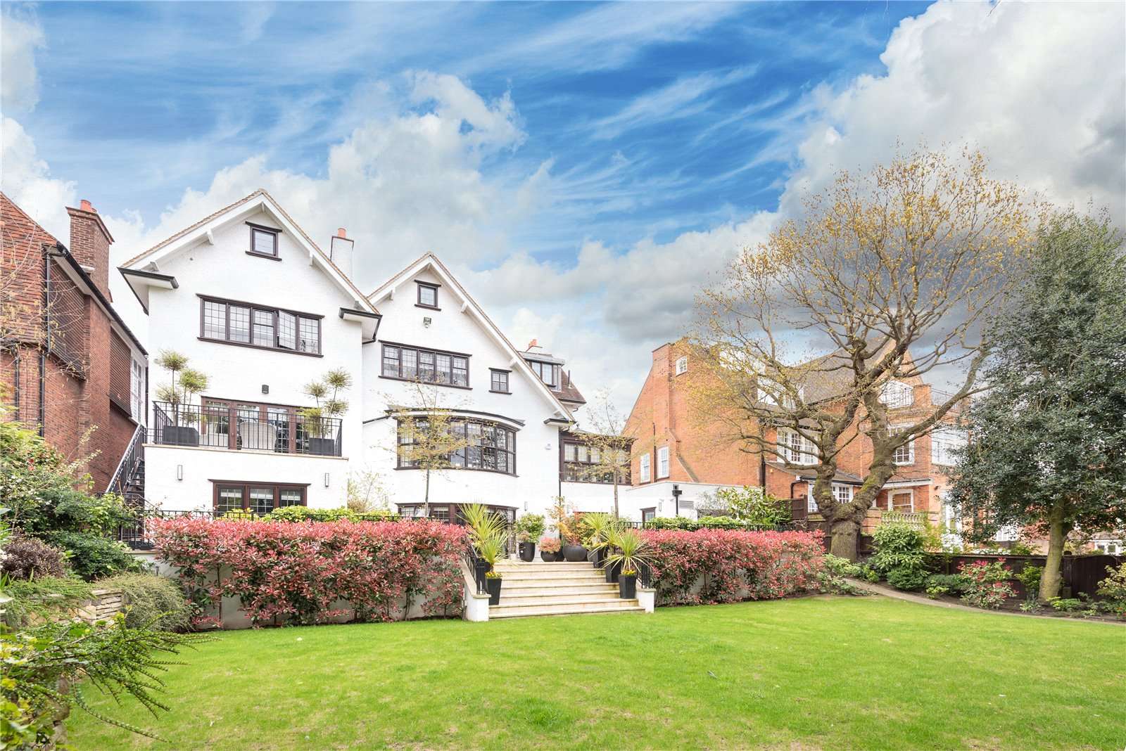 Redington Road, Hampstead, London, NW3 7RP | Property for sale | Savills