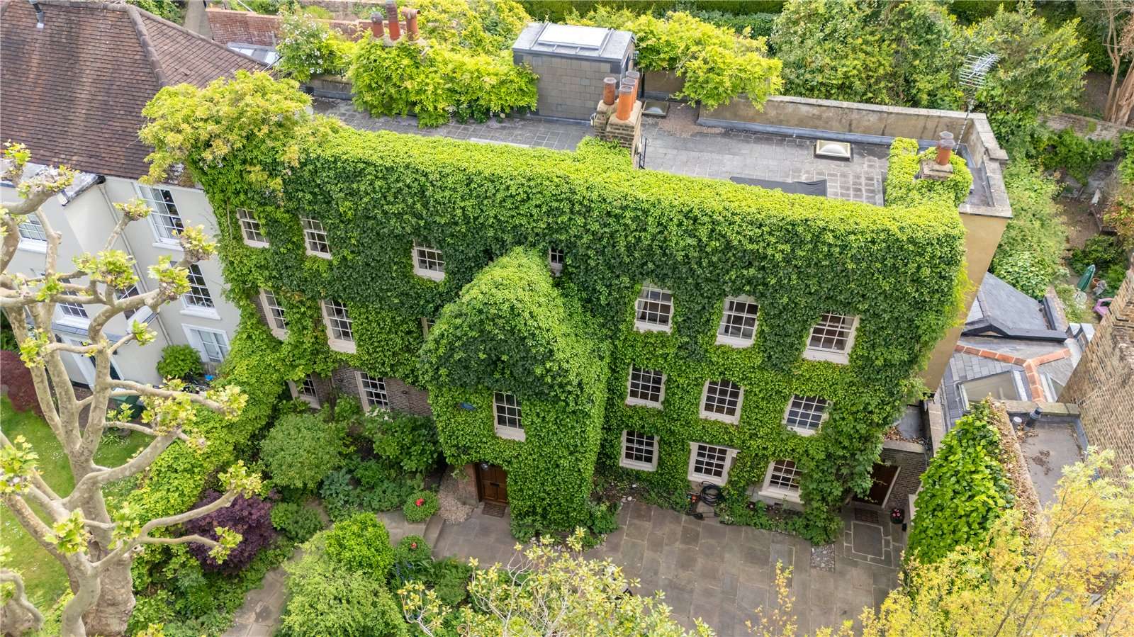 Frognal, Hampstead Village, London, NW3 6XU | Property for sale | Savills