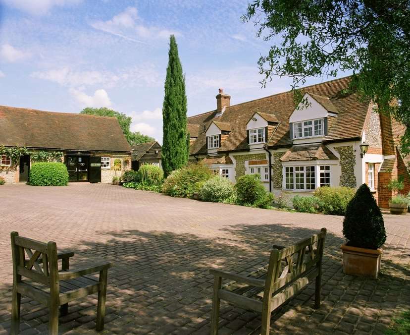 Southend, Henley-on-Thames, Oxfordshire, RG9 6JW | Property for lease ...