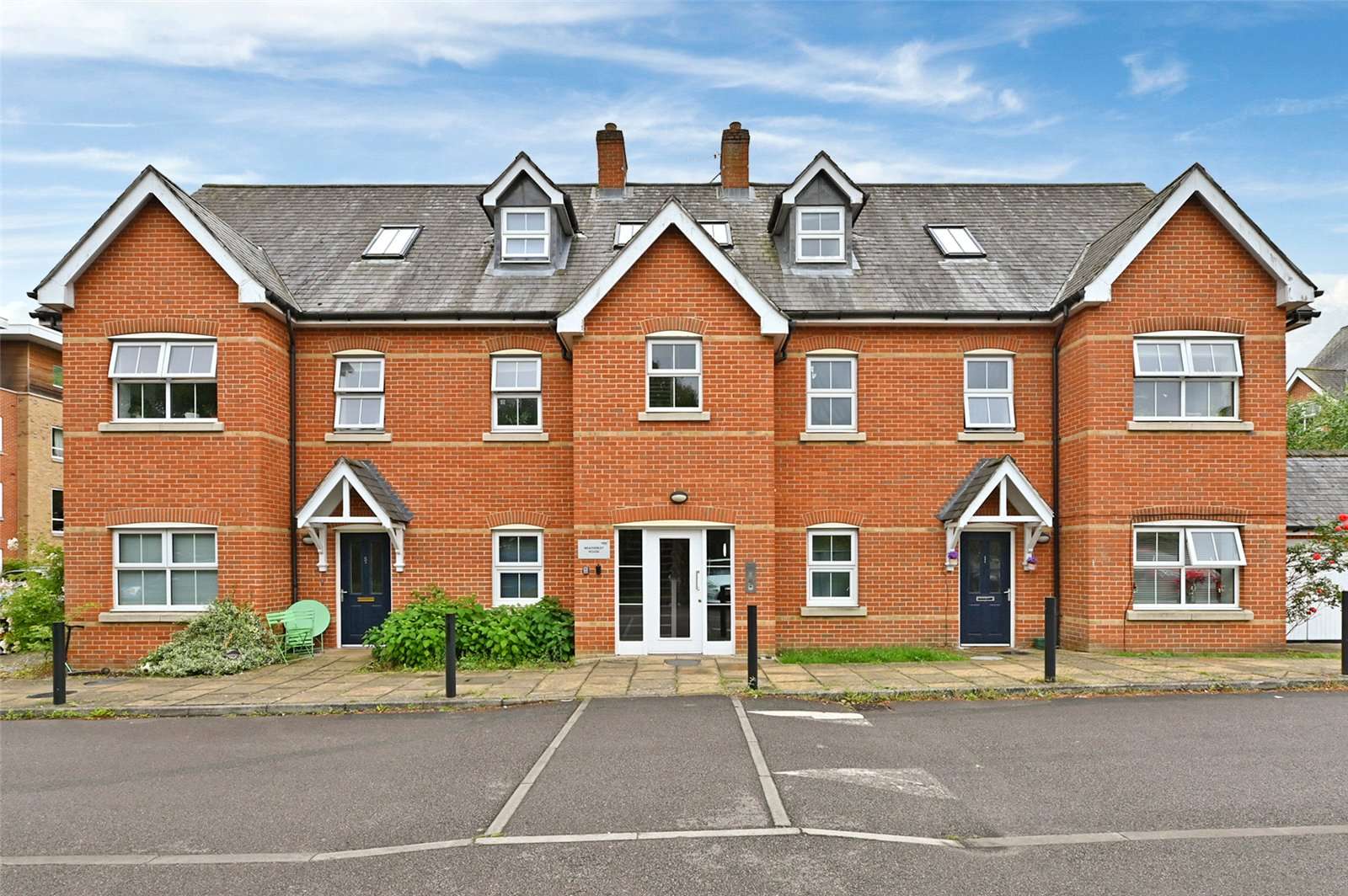Quebec Road, Henley-on-Thames, Oxfordshire, RG9 1FH | New Homes & New ...