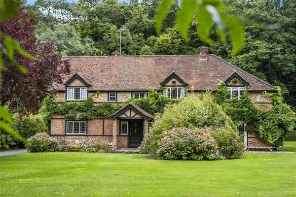 Savills | Properties for sale in Tokers Green, Oxfordshire