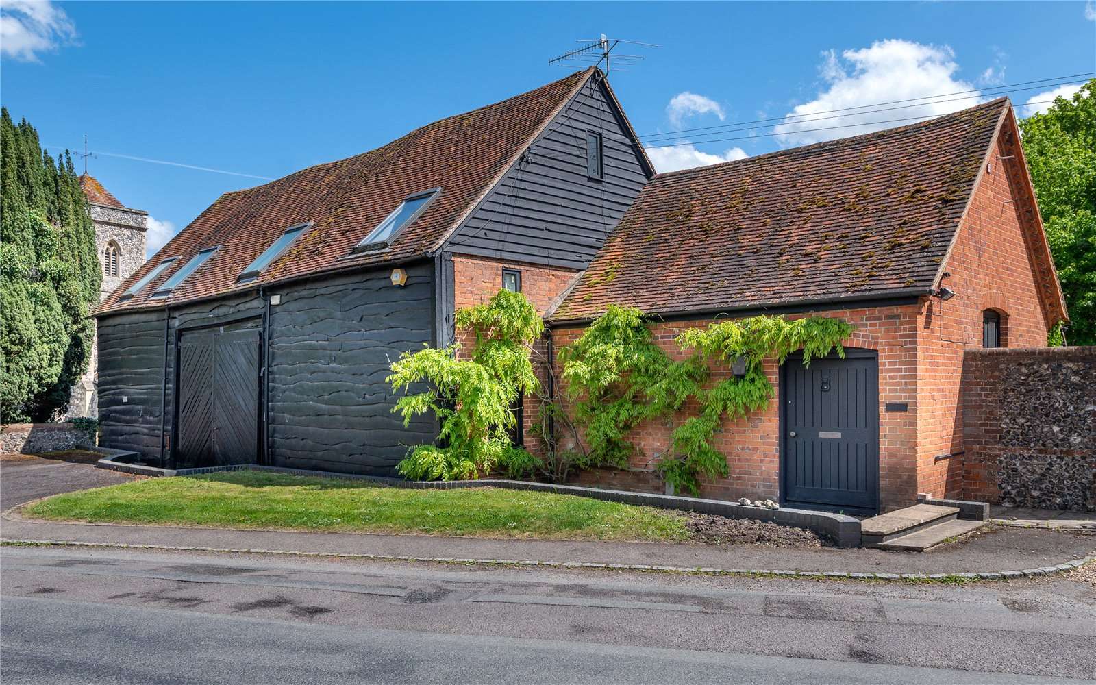 Property for sale in Caversham Heights, Reading | Savills