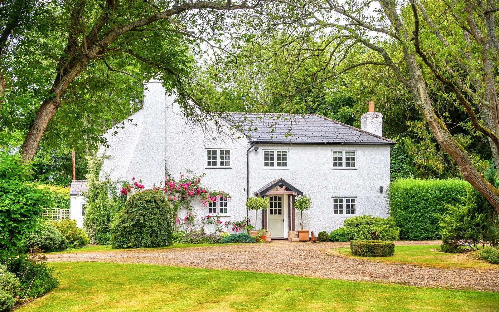 Property for sale in Brightwell Baldwin, Oxfordshire | Savills