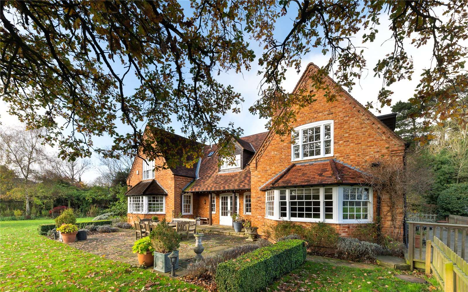 The Street, Shurlock Row, Reading, Berkshire, RG10 0PR | Property for ...