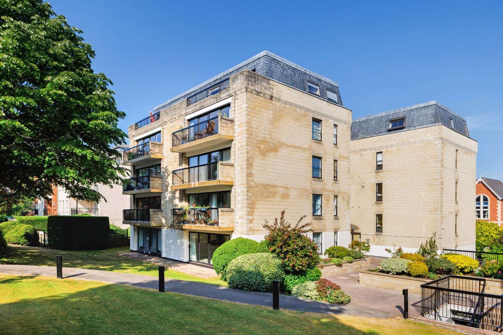 Western Court, Western Road, Cheltenham, Gloucestershire, GL50 3RH ...