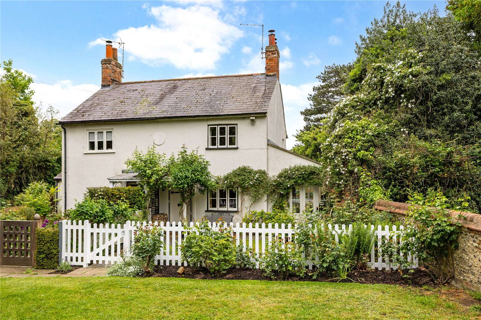 Houses for sale in Kimpton, Hertfordshire | Savills