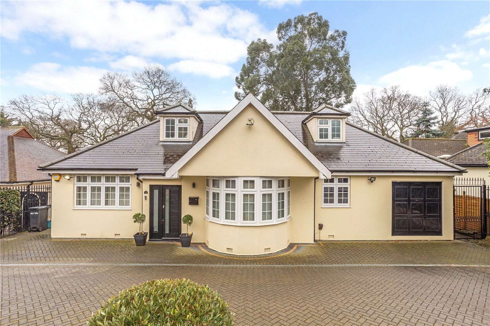 Bracken Drive, Chigwell, Essex, IG7 5RD | 財產 待售 | 第一太平戴維斯