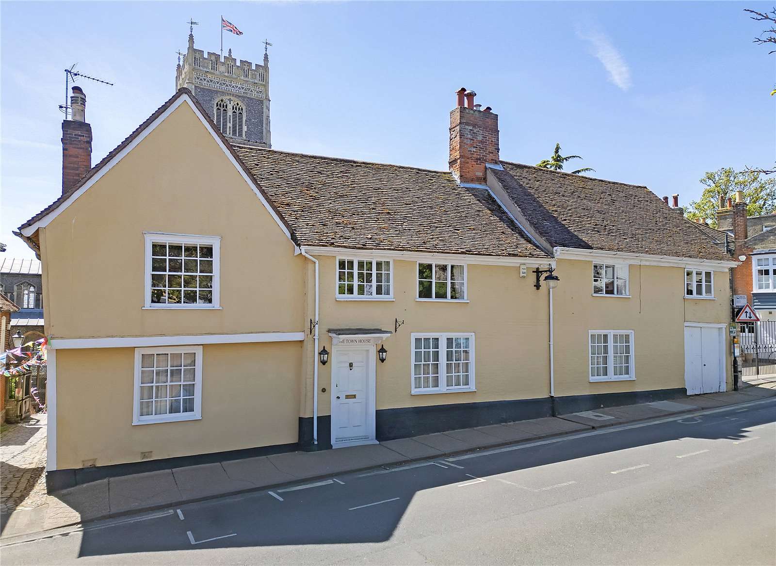 Market Hill, Woodbridge, Suffolk, IP12 4LP | Property for sale | Savills