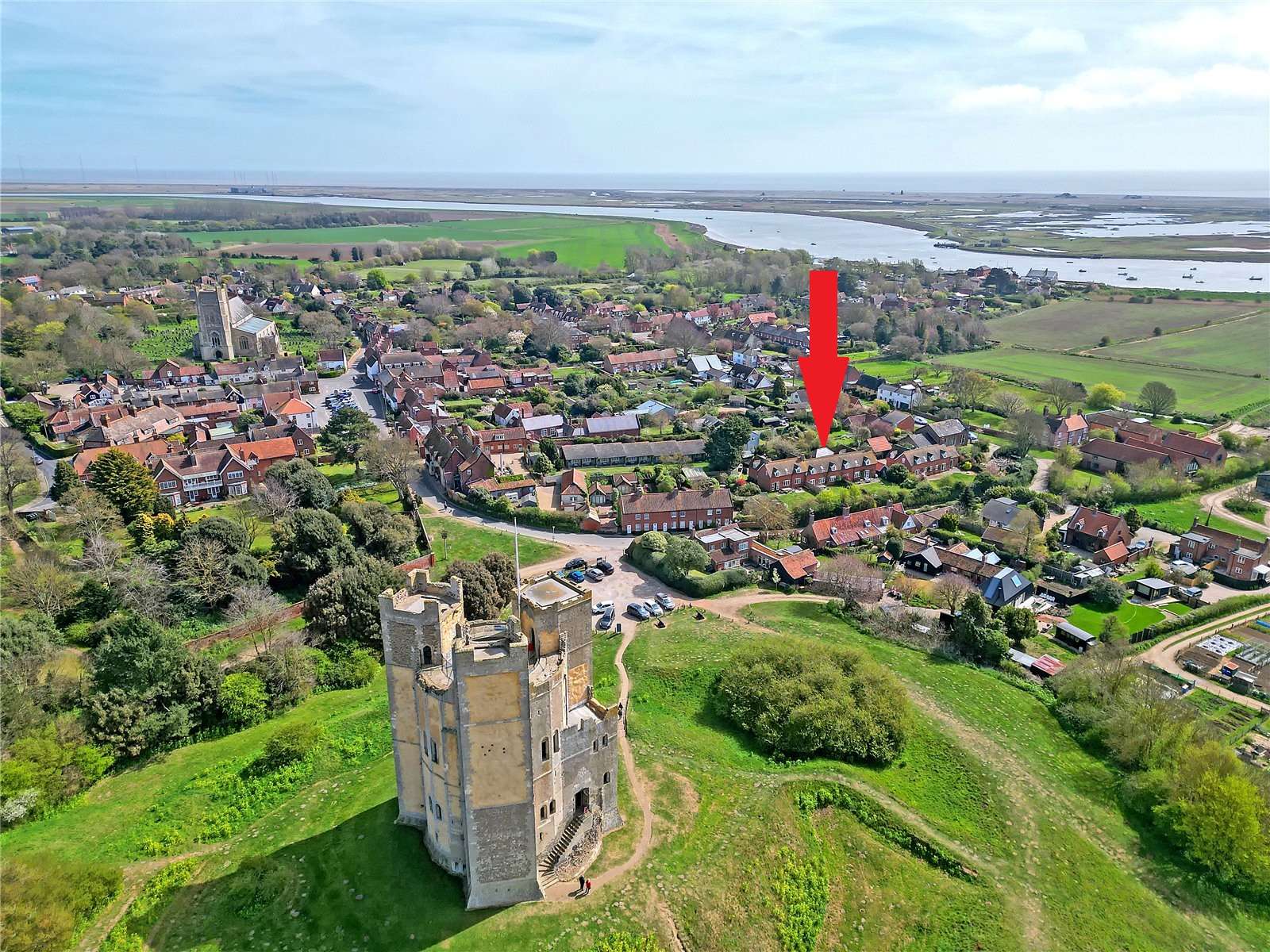 Castle View, Broad Street, Orford, Woodbridge, IP12 2NL | Property for ...