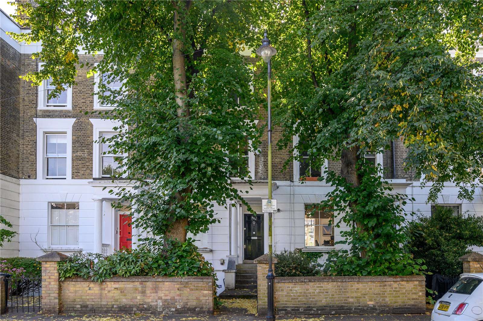 Morton Road, Islington, London, N1 3BE | คุณสมบัติ รอขาย | Savills