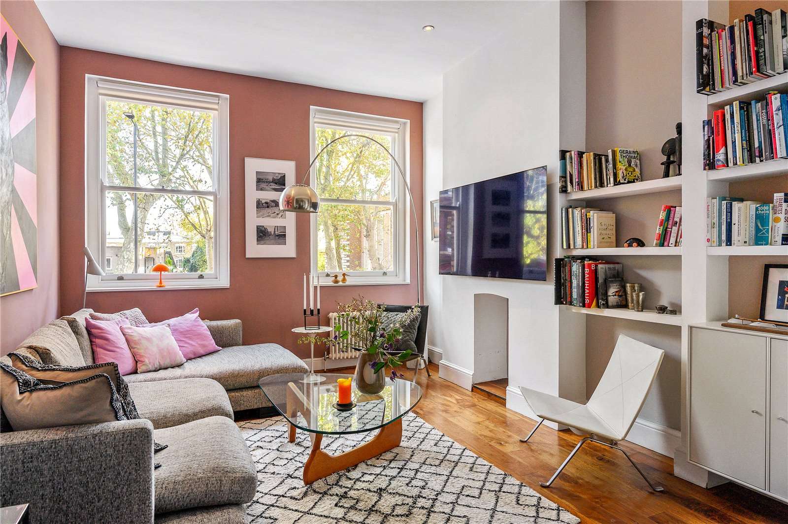 Upper Street, London, N1 1QP | Property for sale | Savills