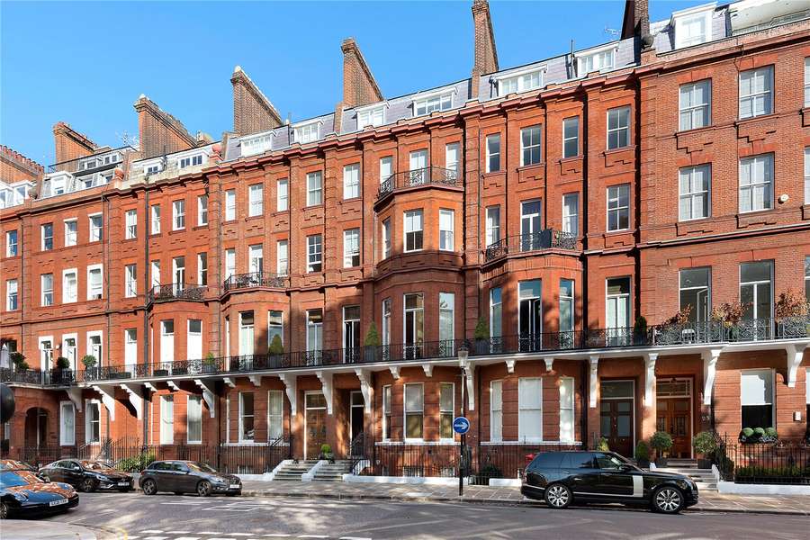 Cadogan Square, London, SW1X 0HT | Property for sale | Savills