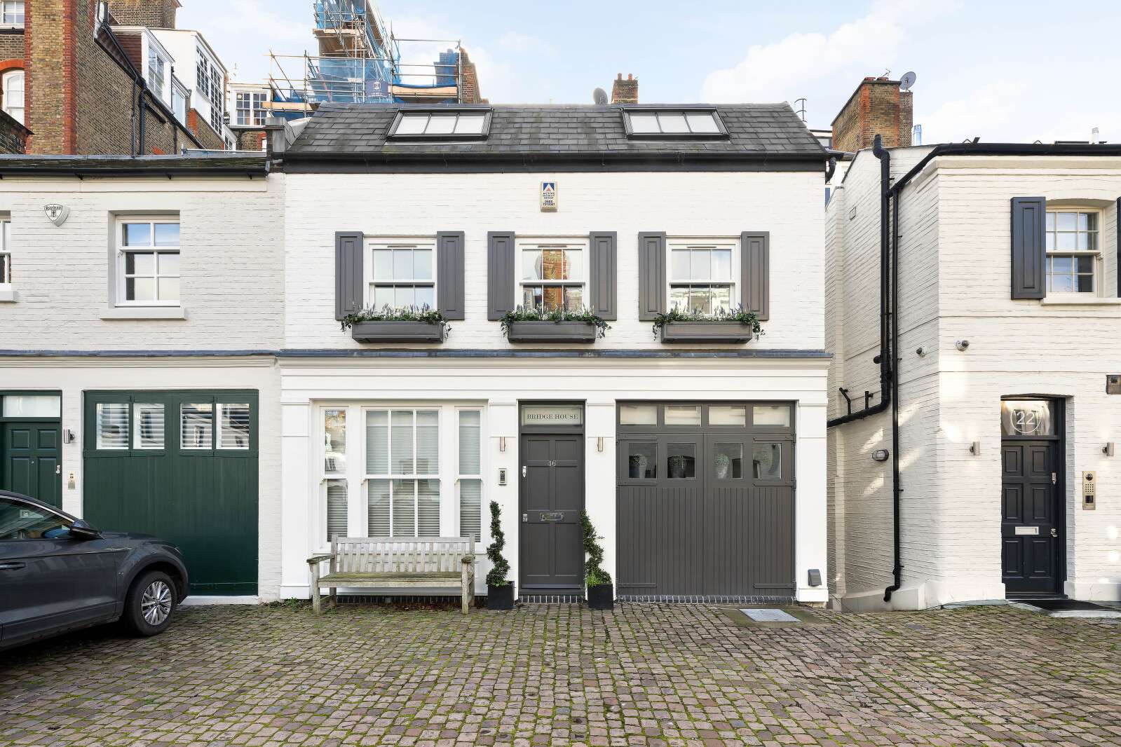 Pont Street Mews, London, SW1X 0AF | Property for sale | Savills