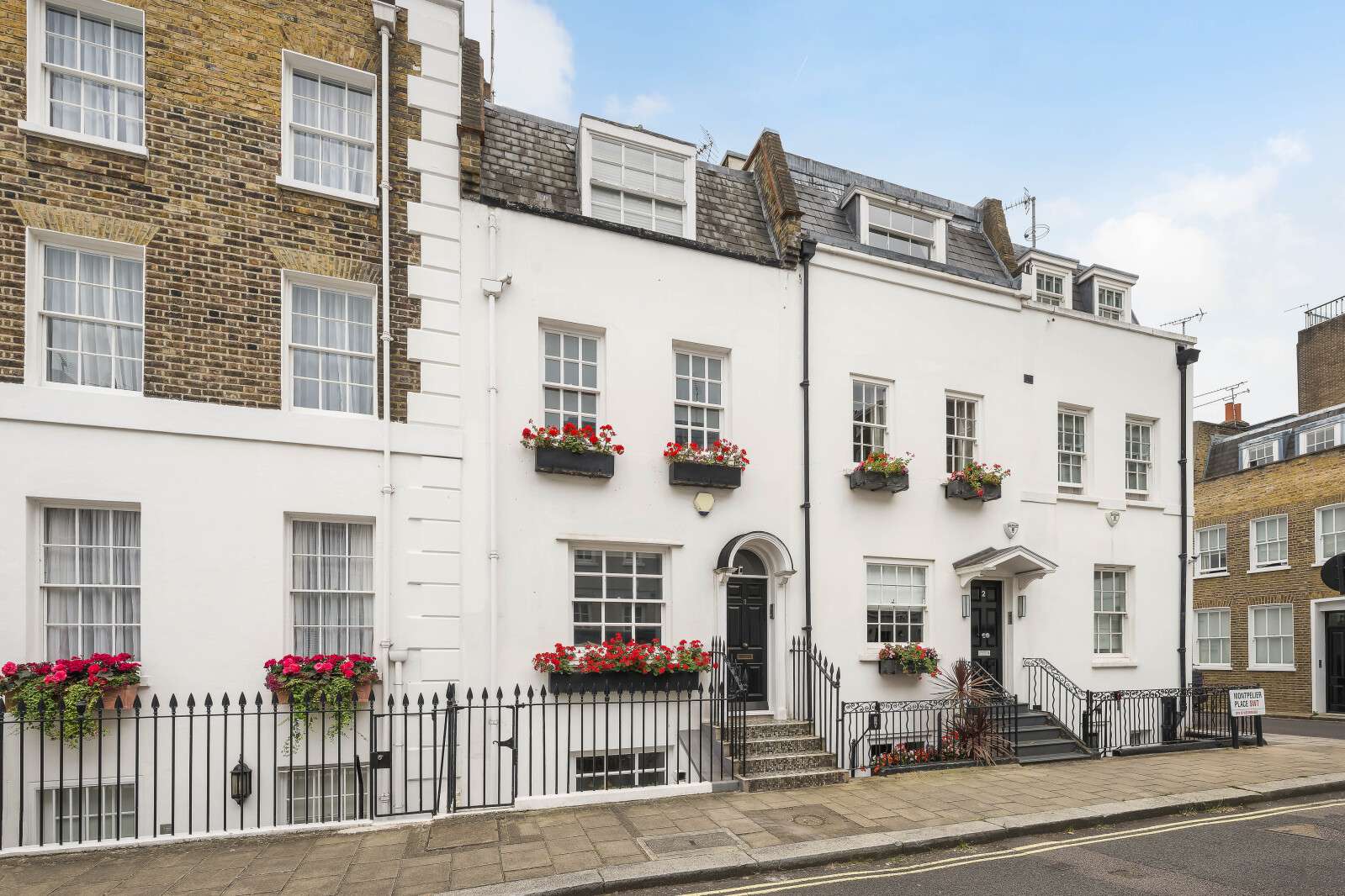 Montpelier Place, London, SW7 1HJ | Property for sale | Savills