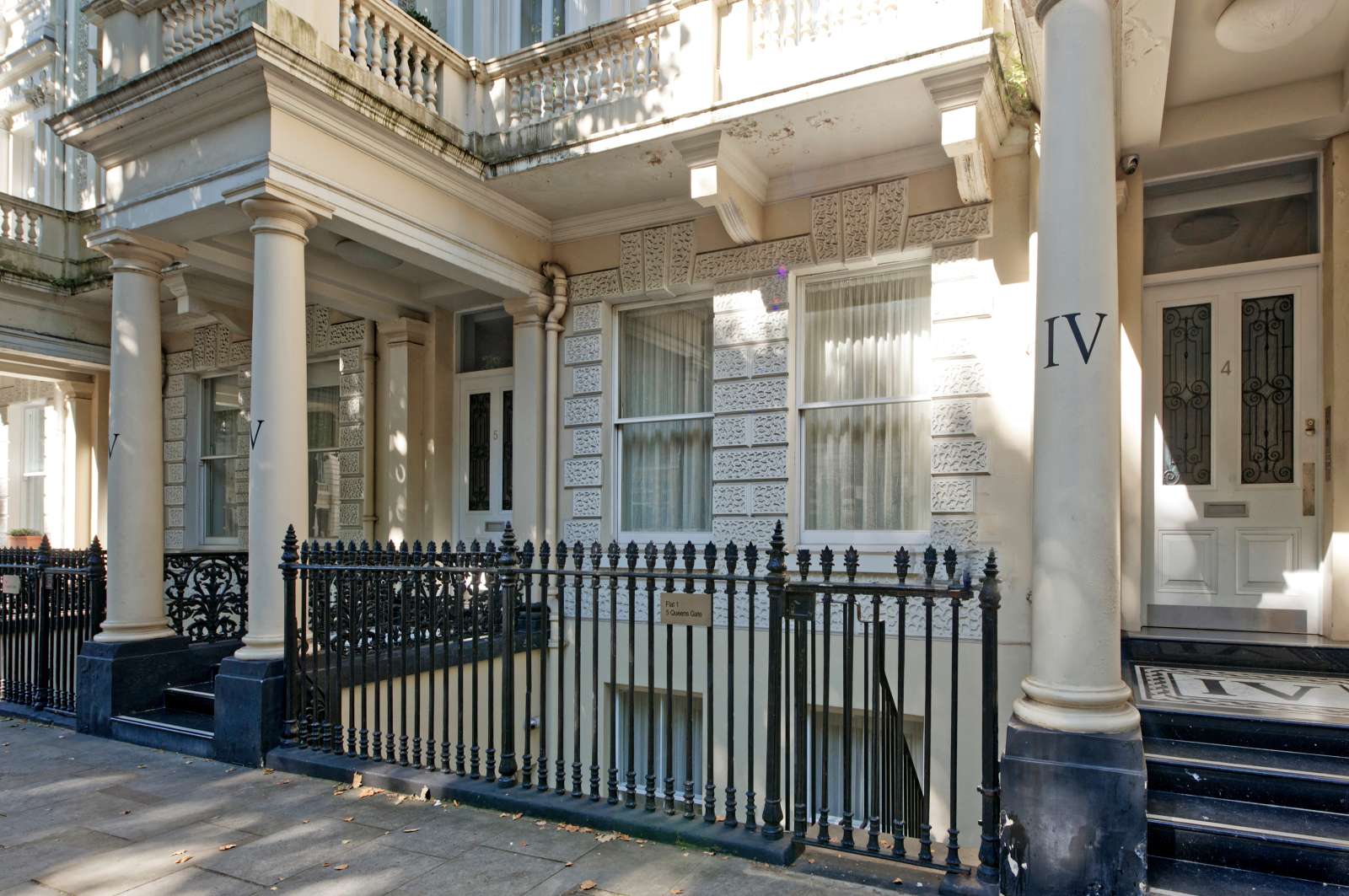 Queen's Gate, London, SW7 5EH | Property for sale | Savills