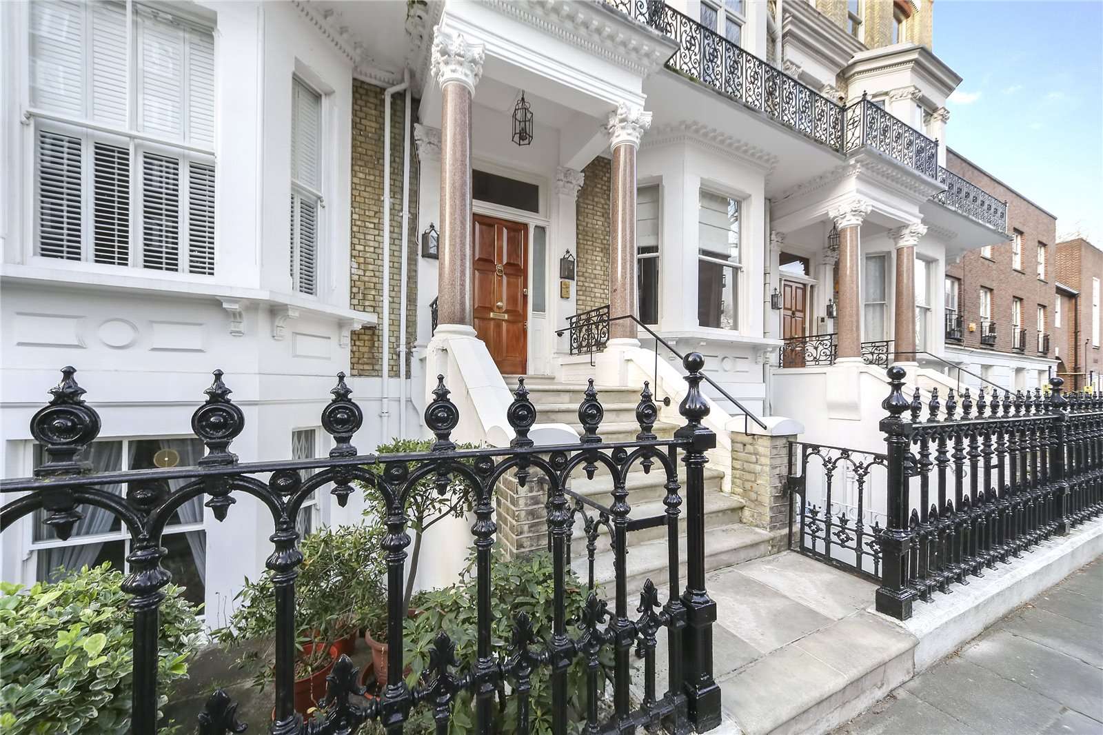 Property for sale in Kensington, London | Savills