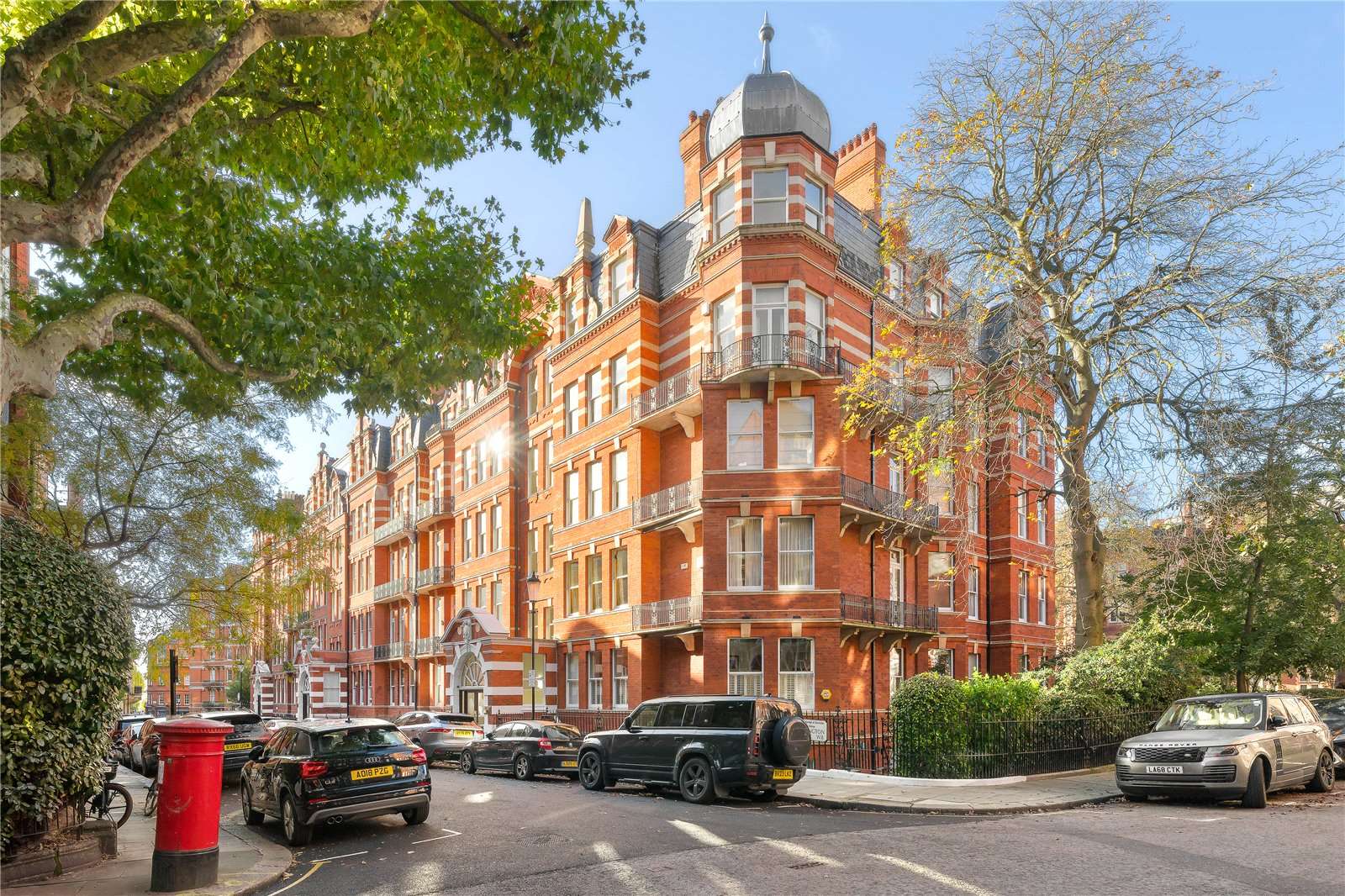 Kensington Court Mansions, Kensington Court, London, W8 5DS | คุณสมบัติ ...