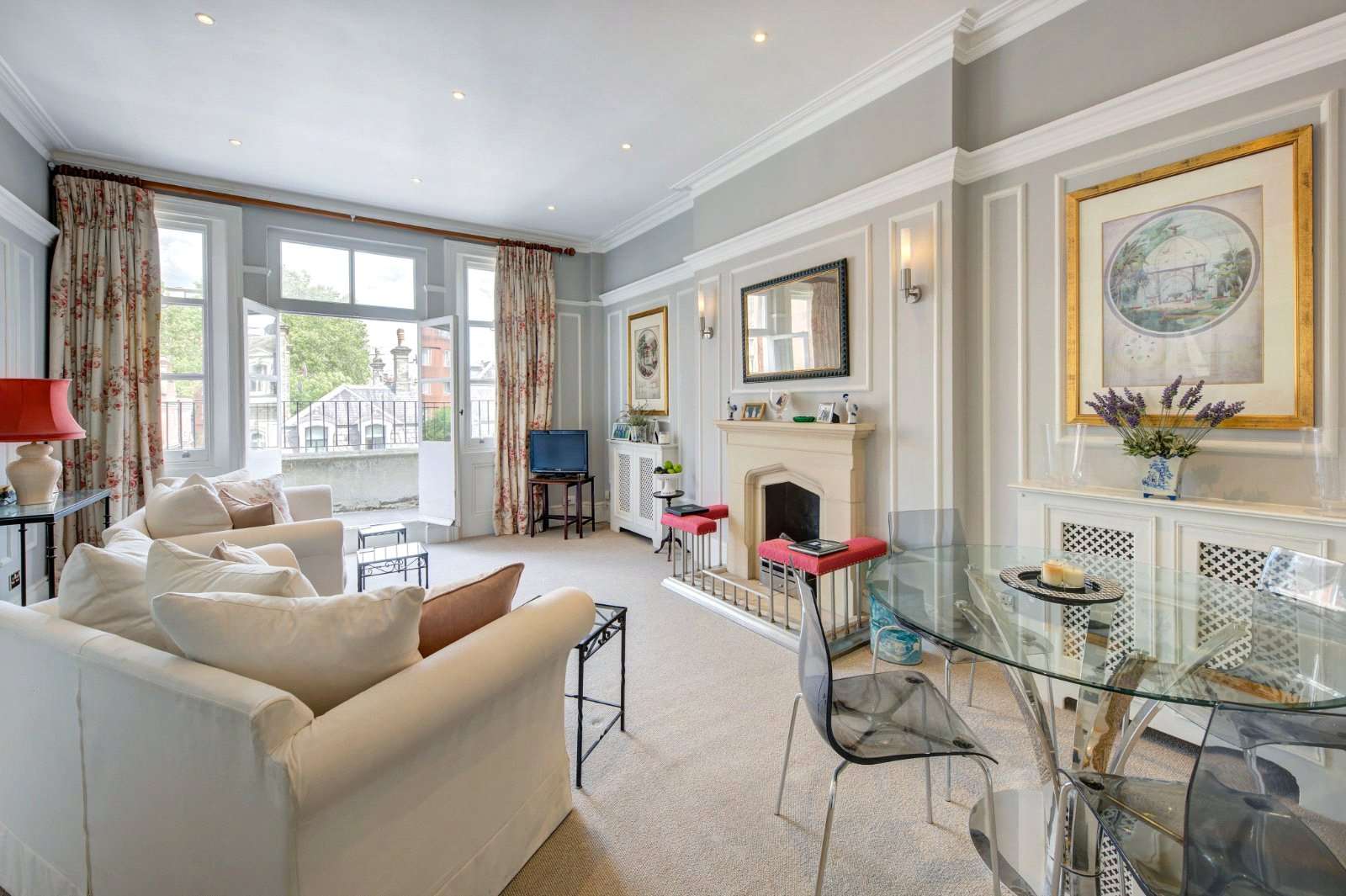 Palace Gate, London, W8 5LS | Property to rent | Savills