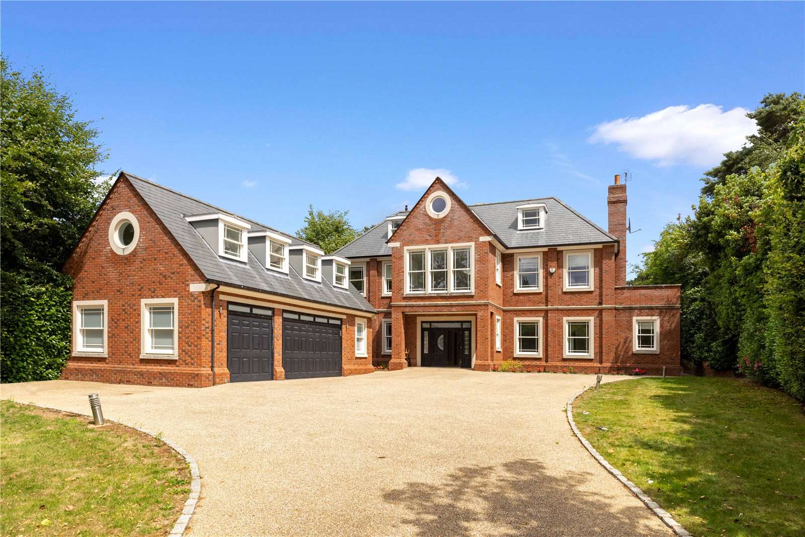 Moles Hill, Oxshott, Leatherhead, Surrey, KT22 0QB | Property for sale ...