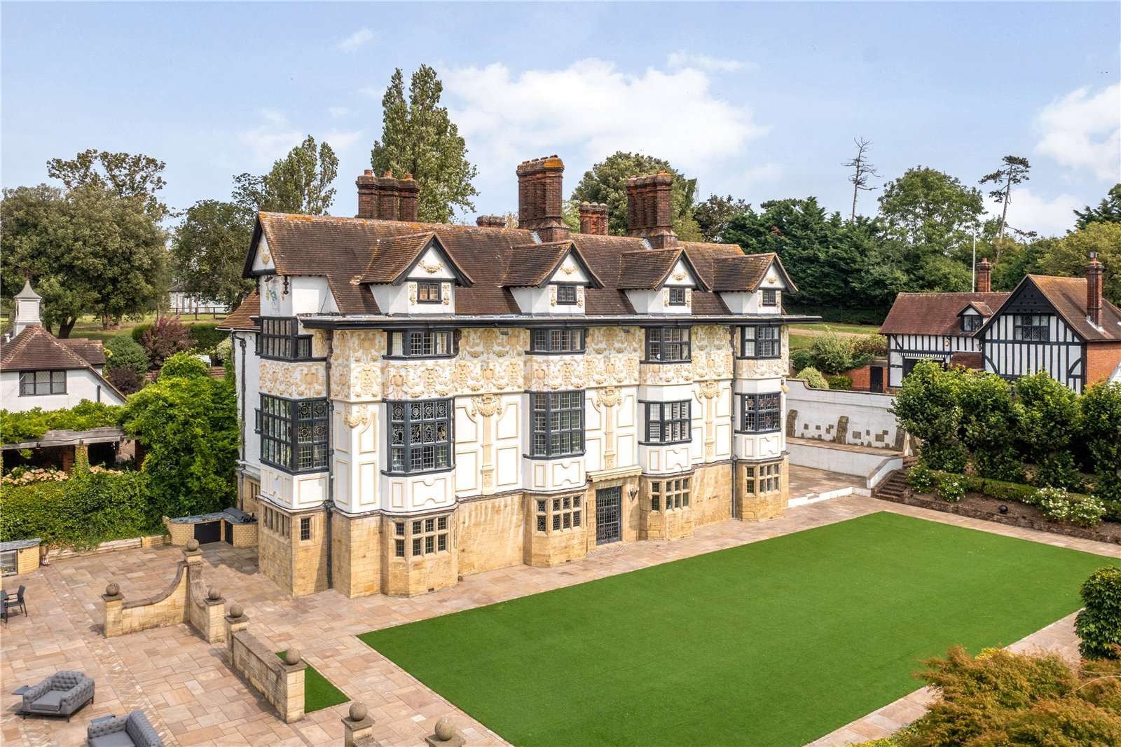 Copped Hall, Epping, Essex, CM16 5HT | Property for sale | Savills
